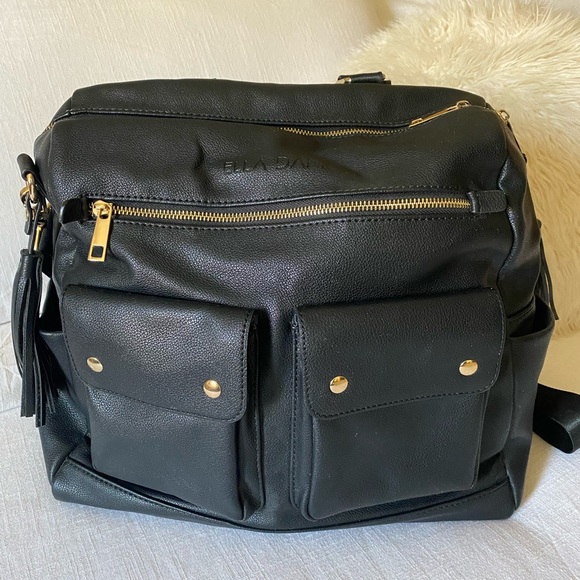 Ella Dane | Bags | Ella Dane Convertible Backpack In Black | Poshmark